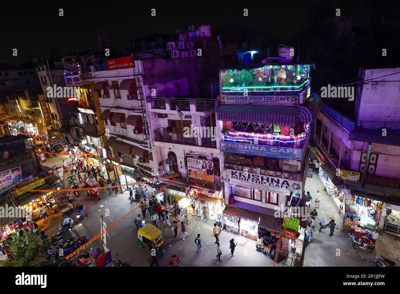 View of Krishna Rooftop Cafe at night in Paharganj, New Delhi, India ...