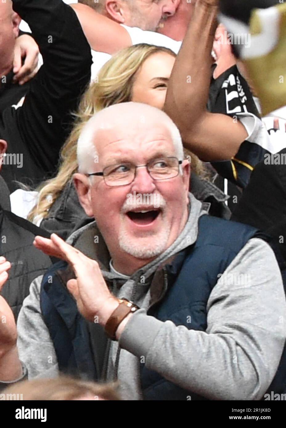 Chesterfield fc wembley hi-res stock photography and images - Alamy