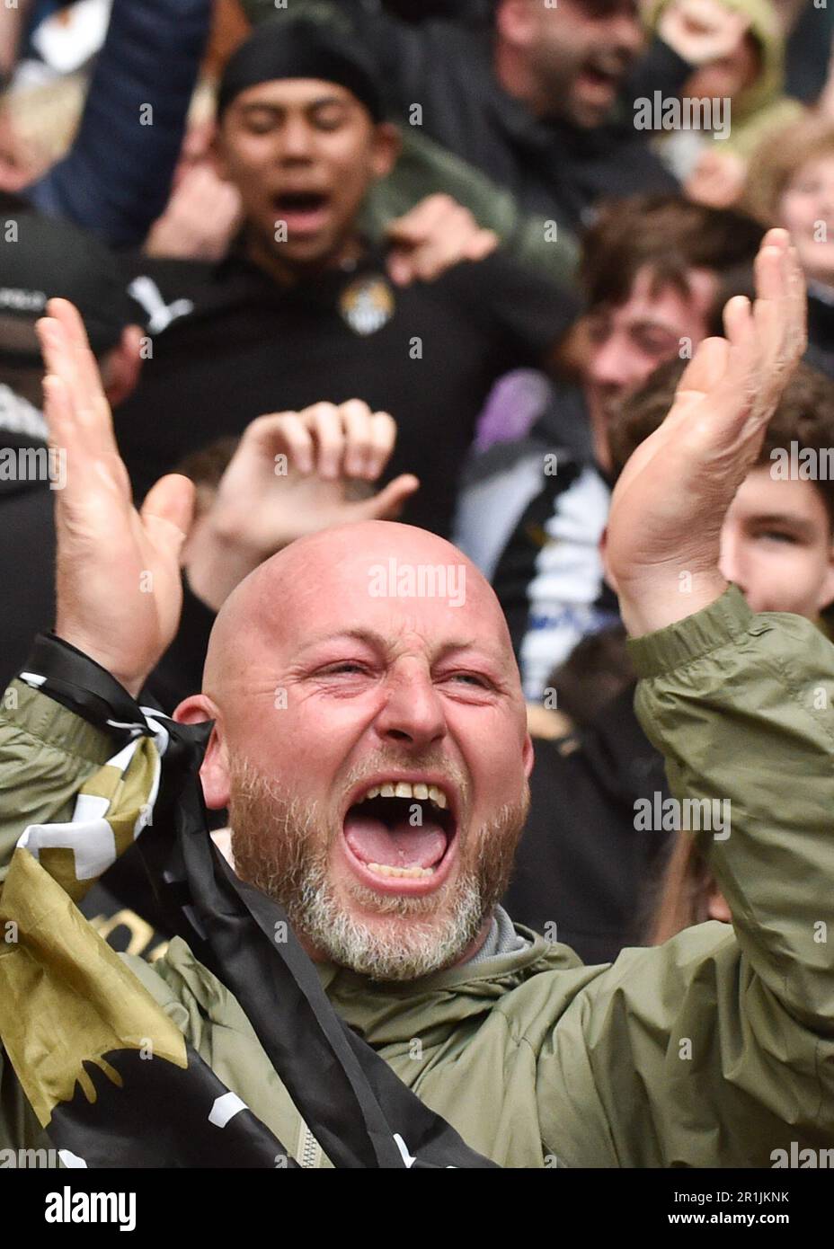 Chesterfield fc wembley hi-res stock photography and images - Alamy