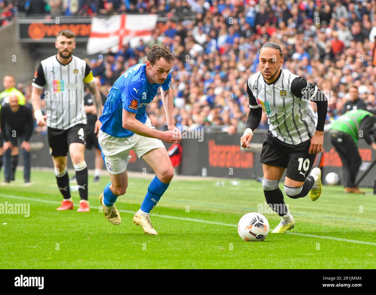 Jodi jones on the ball hi-res stock photography and images - Alamy