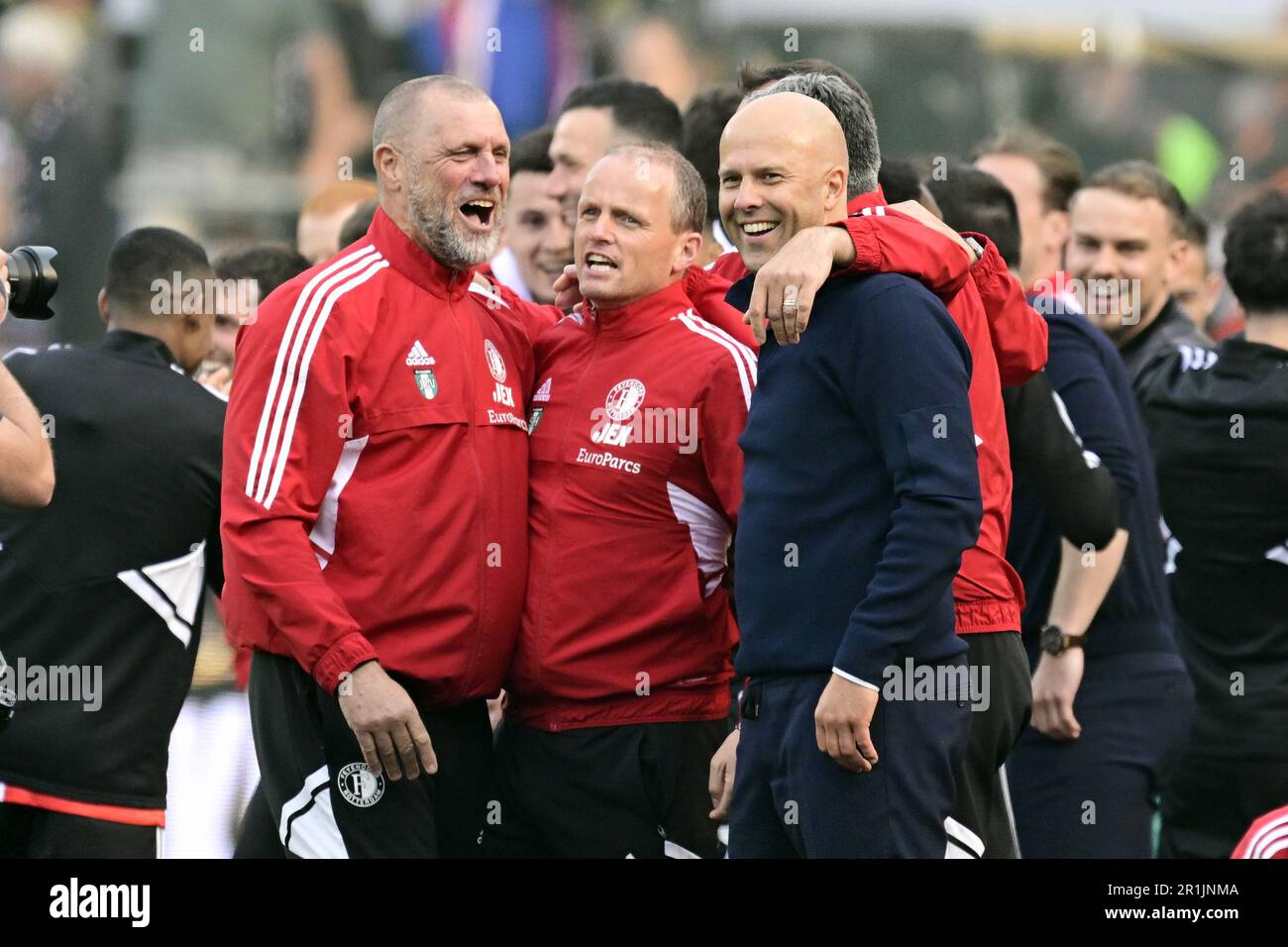 ROTTERDAM - (lr) Feyenoord assistant trainer John de Wolf and Feyenoord ...