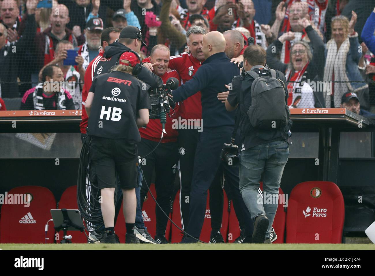 ROTTERDAM - (LR) Feyenoord care taker Jasper van Kempen, Feyenoord ...