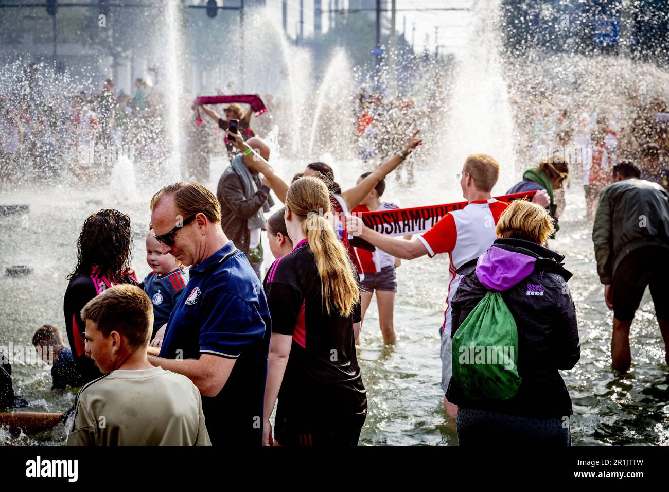 Grote waterval hi-res stock photography and images - Alamy