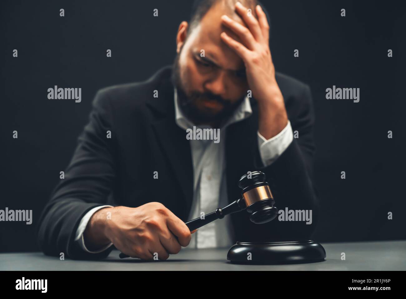 Man scale weight worried hi-res stock photography and images - Alamy