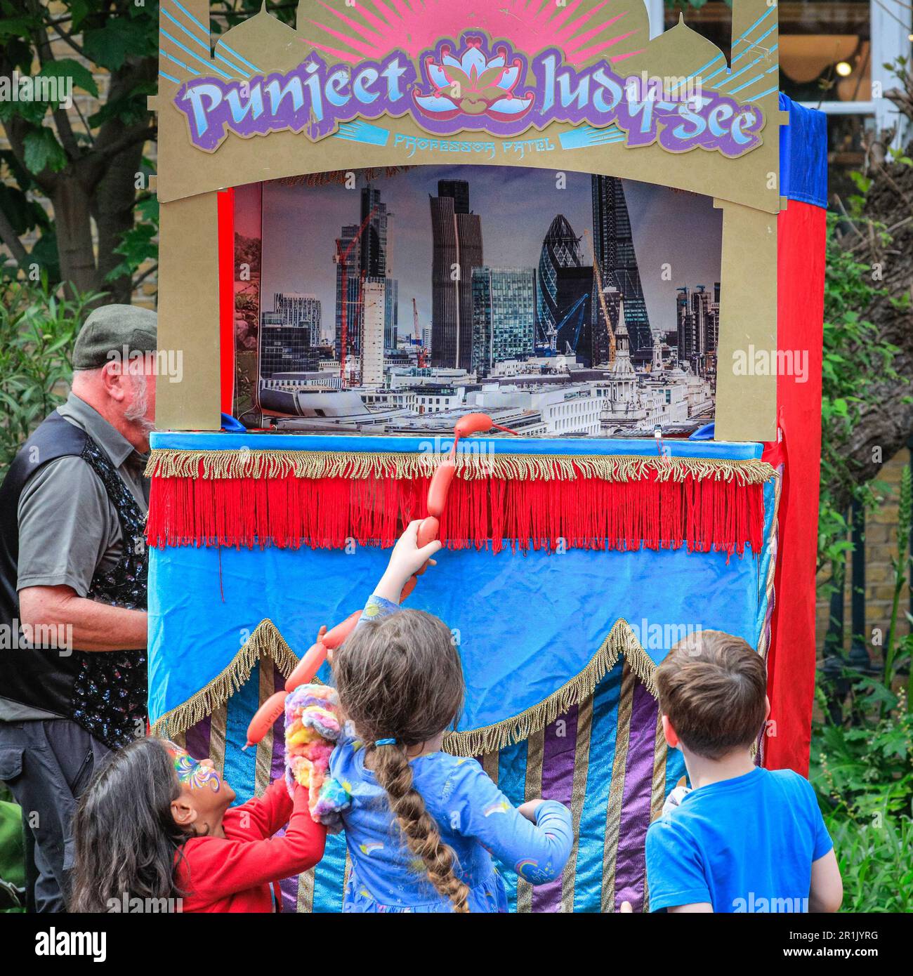 London, UK. 14th May, 2023. Children have fun with the puppets and ...