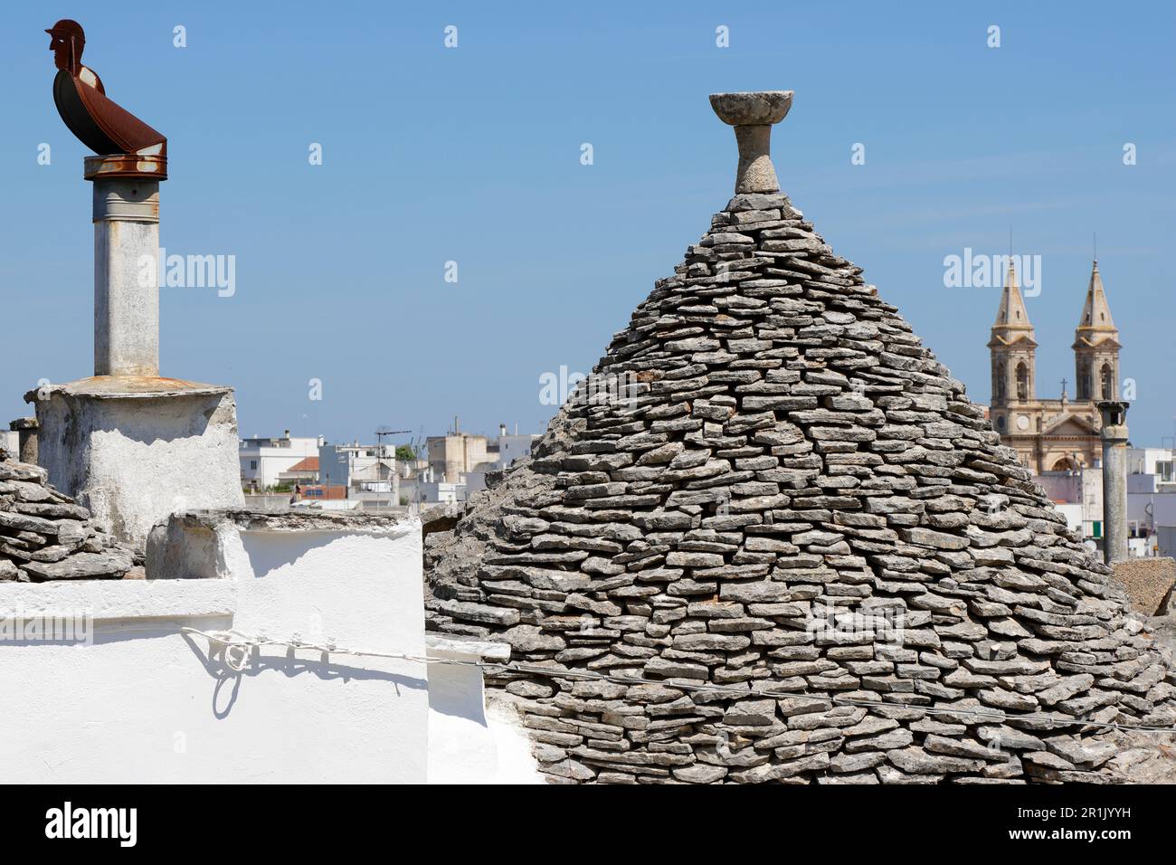 Overlooking the trulli of Rione Monti area, Alberobello, Puglia, with ...
