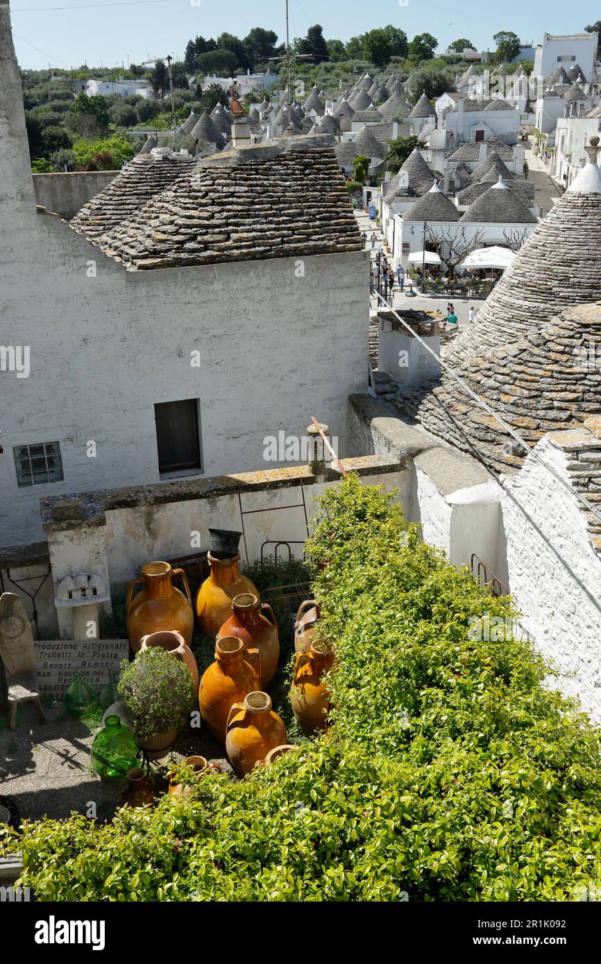 Overlooking the trulli of Rione Monti area, Alberobello, Puglia, Italy ...
