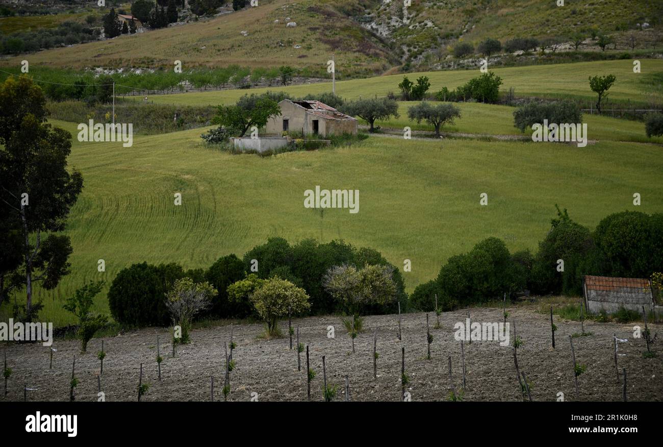 Rural landscape with scenic view of a traditional farmhouse in the ...
