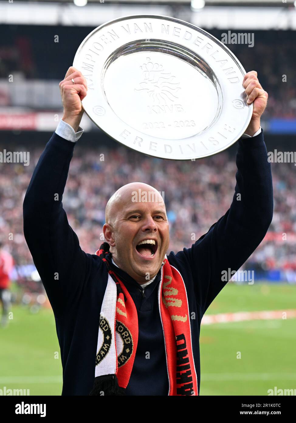 ROTTERDAM - Feyenoord coach Arne Slot with the championship plate, with ...