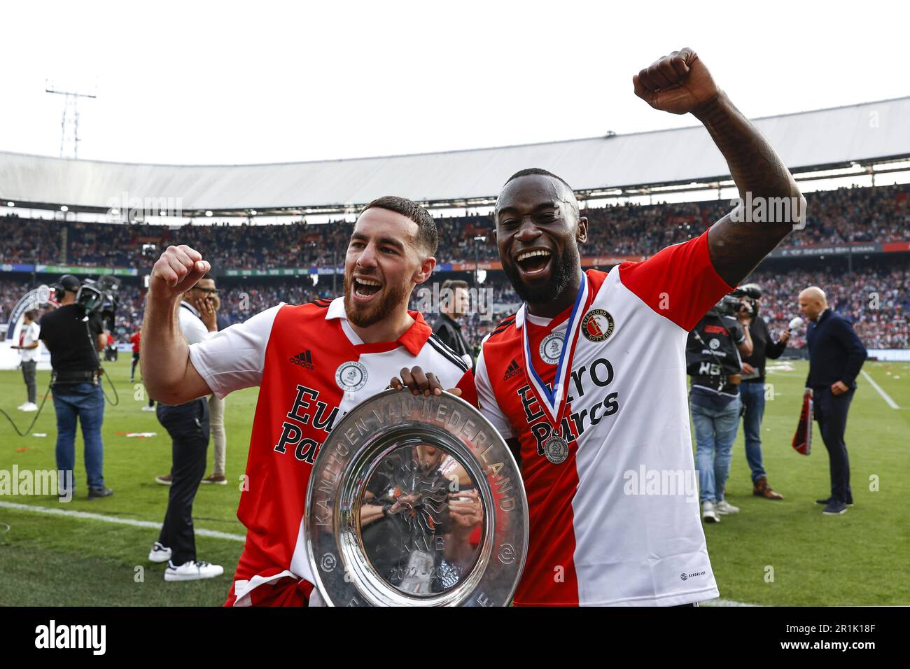 ROTTERDAM - (L-R) Orkun Kokcu of Feyenoord, Lutsharel Geertruida of Feyenoord with the bowl ...