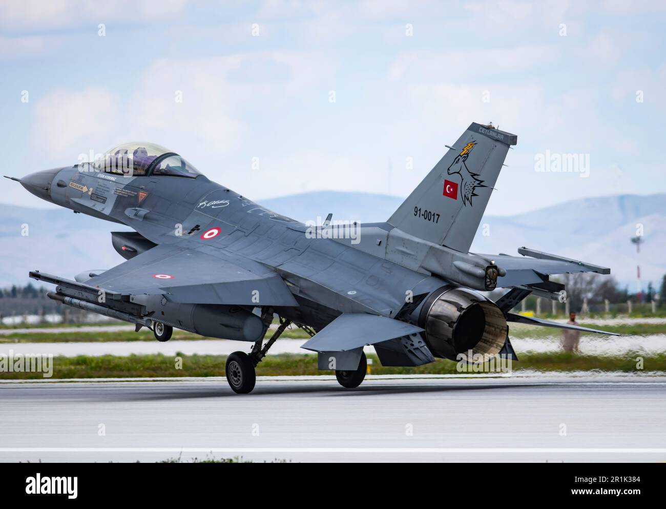 F-16C block 40 Fighting Falcon Take off Konya Anatolian eagle Exercises ...