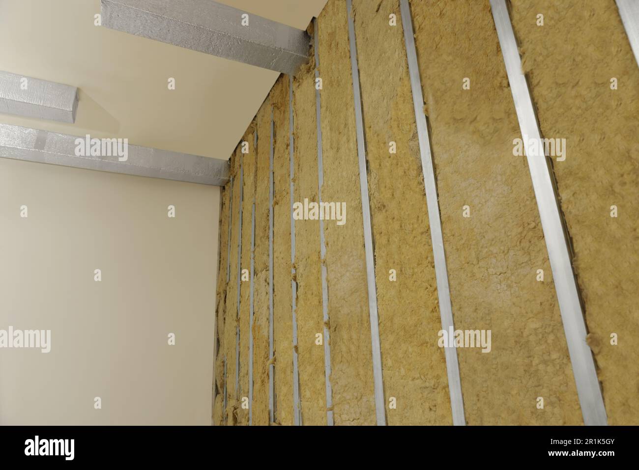 Wall metal studs insulation hi-res stock photography and images - Alamy