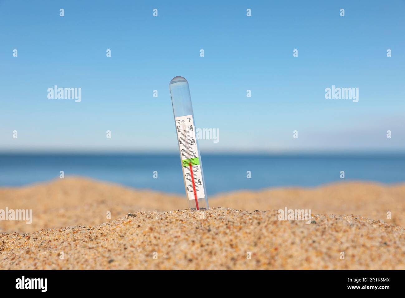 Sea level indicator in hi-res stock photography and images - Alamy