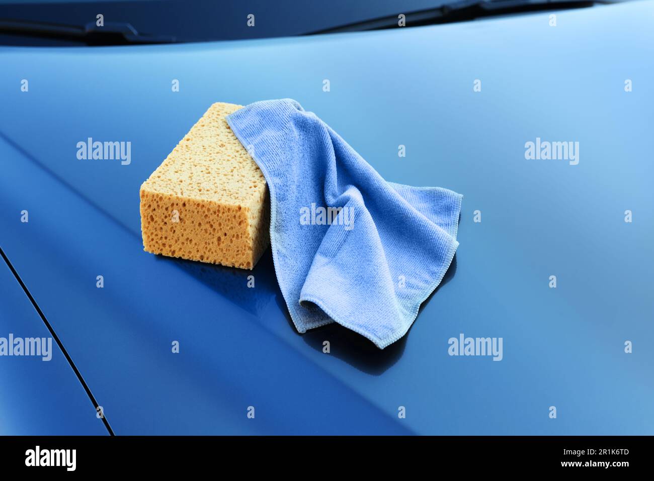 Car hood cleaning hi-res stock photography and images - Alamy
