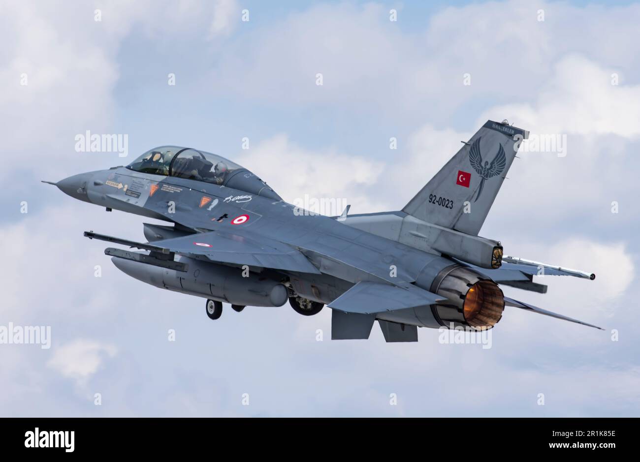 F-16D Fighting Falcon Take off Konya Anatolian eagle Exercises (92-0023 ...