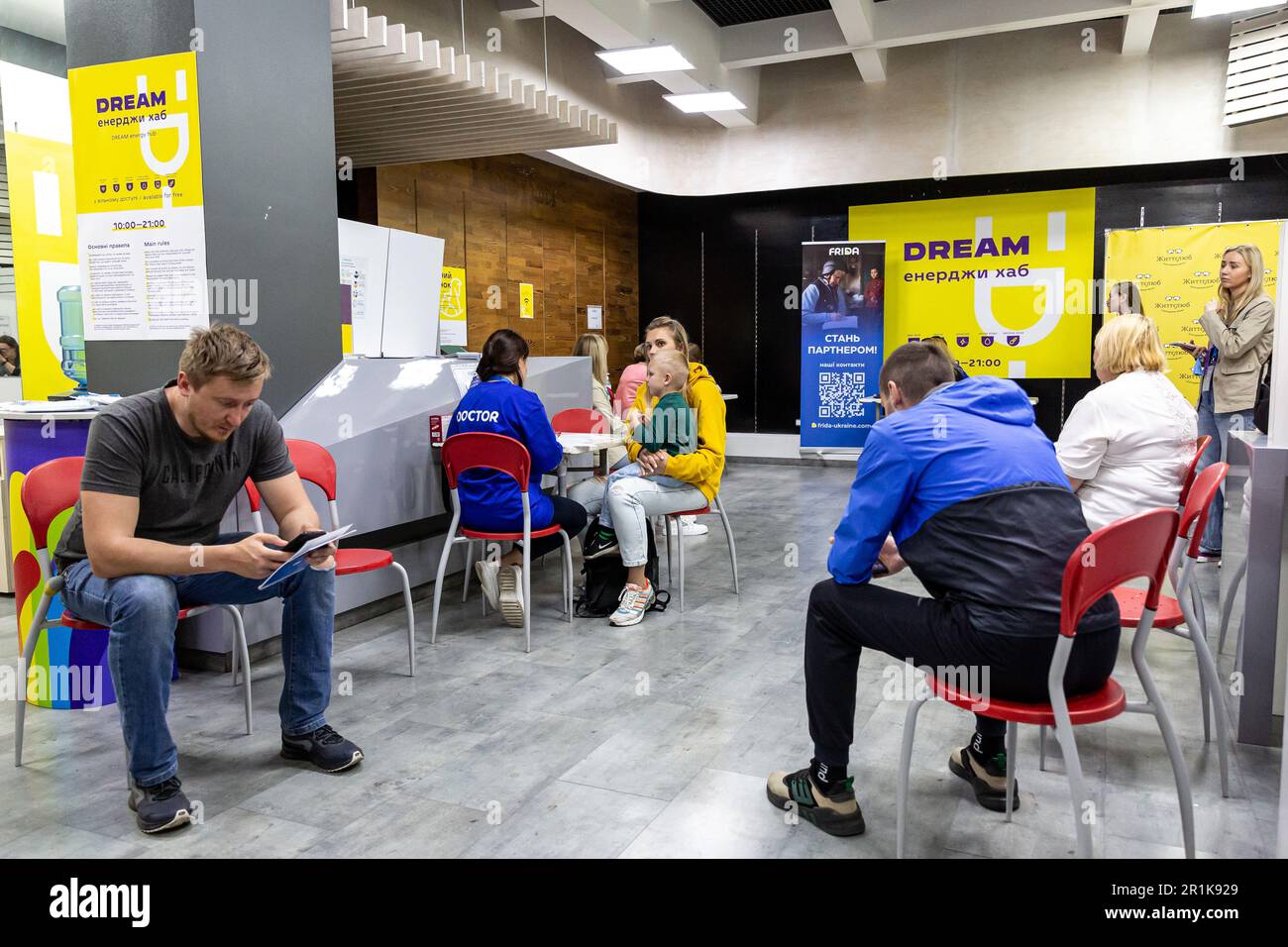 Kyiv, Ukraine. 14th May, 2023. FRIDA Ukraine patients wait for their ...