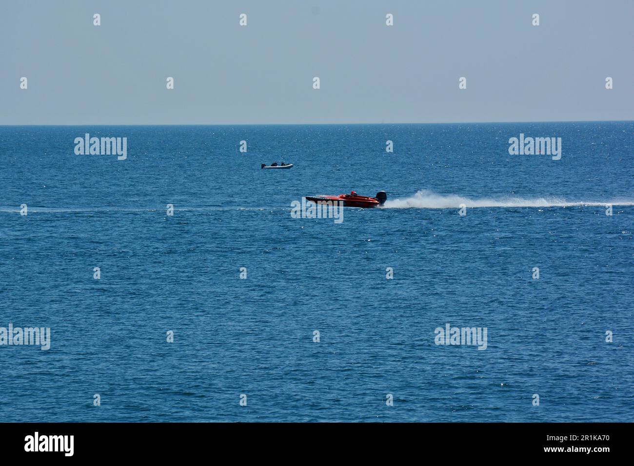 Power boats hi-res stock photography and images - Alamy