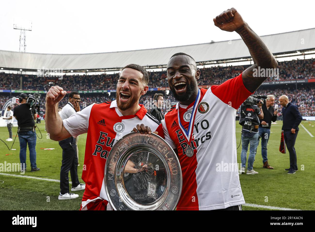 ROTTERDAM - (L-R) Orkun Kokcu of Feyenoord, Lutsharel Geertruida of Feyenoord with the bowl ...