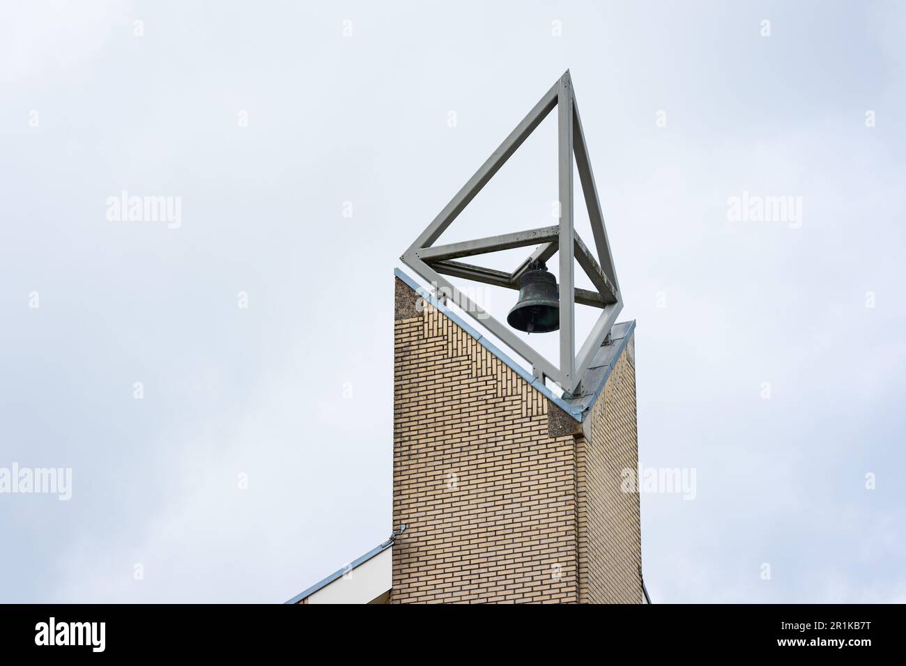Triangle bell hi-res stock photography and images - Alamy