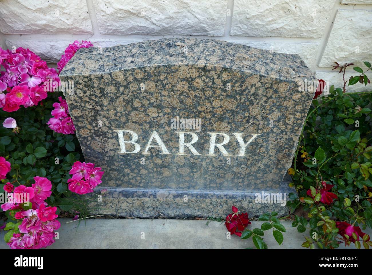 Los Angeles, California, USA 12th May 2023 Barry Grave Stone at ...