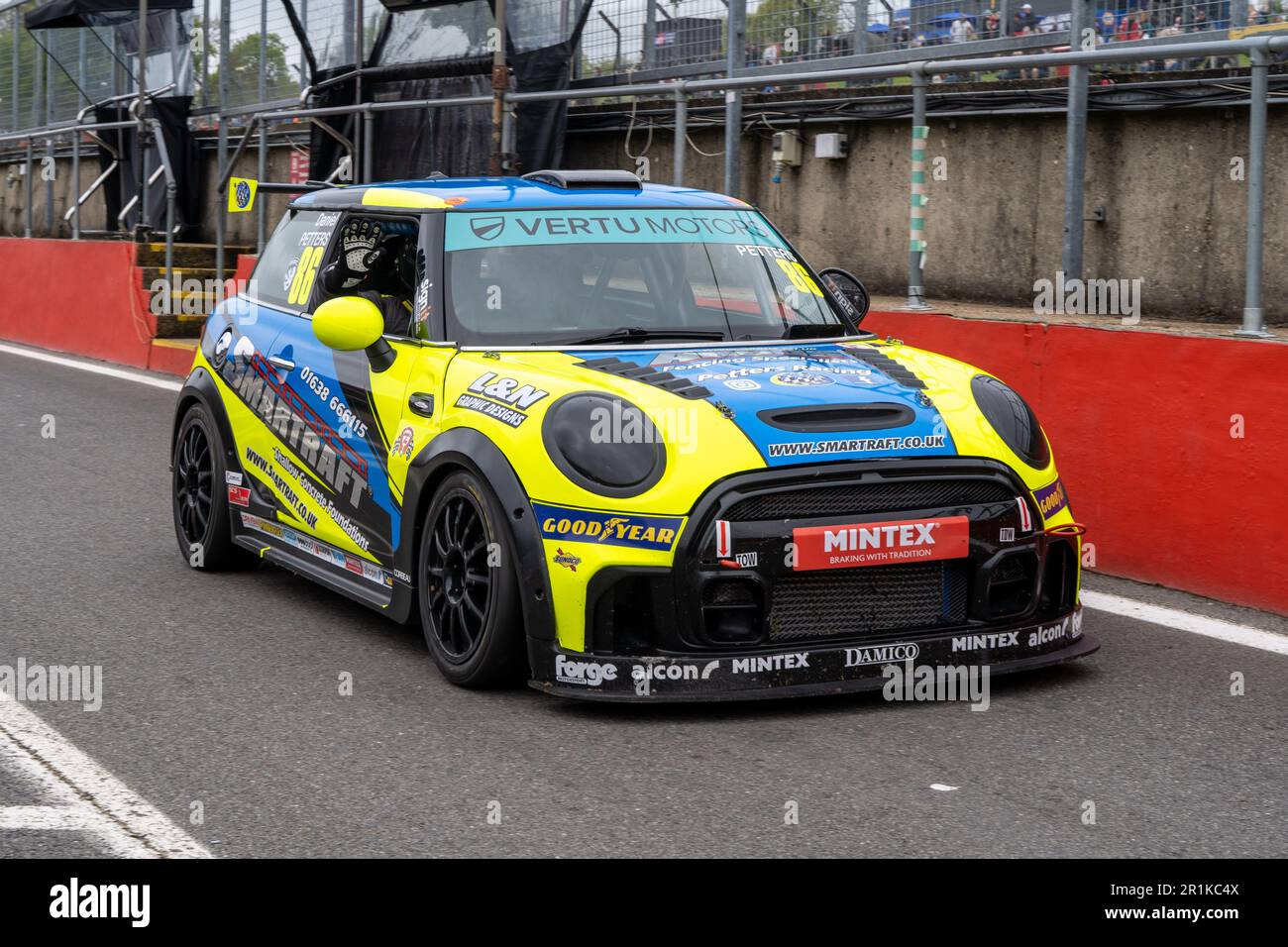 The vertu motors mini challenge hi-res stock photography and images - Alamy