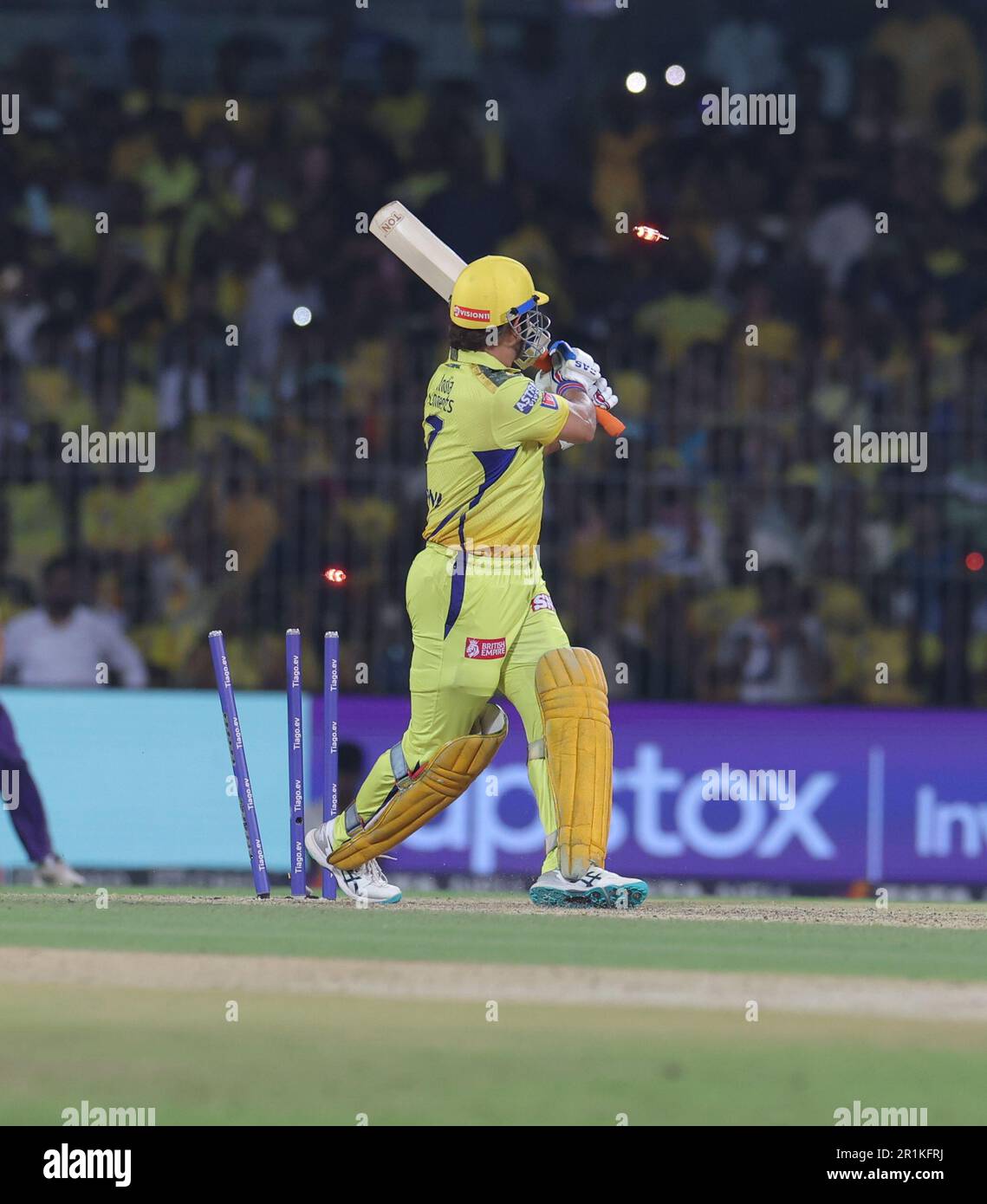 Chennai Super Kings Dhoni Helicopter Shot