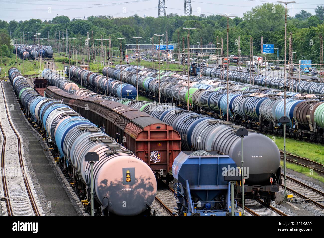 Gelsenkirchen Bismarck marshalling yard, goods trains are assembled and ...
