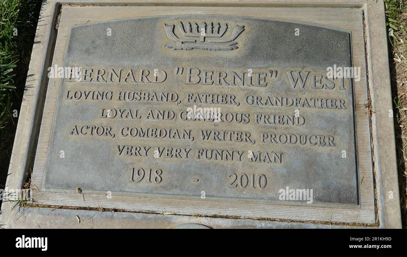 Los Angeles, California, USA 12th May 2023 Entertainer Screenwriter ...