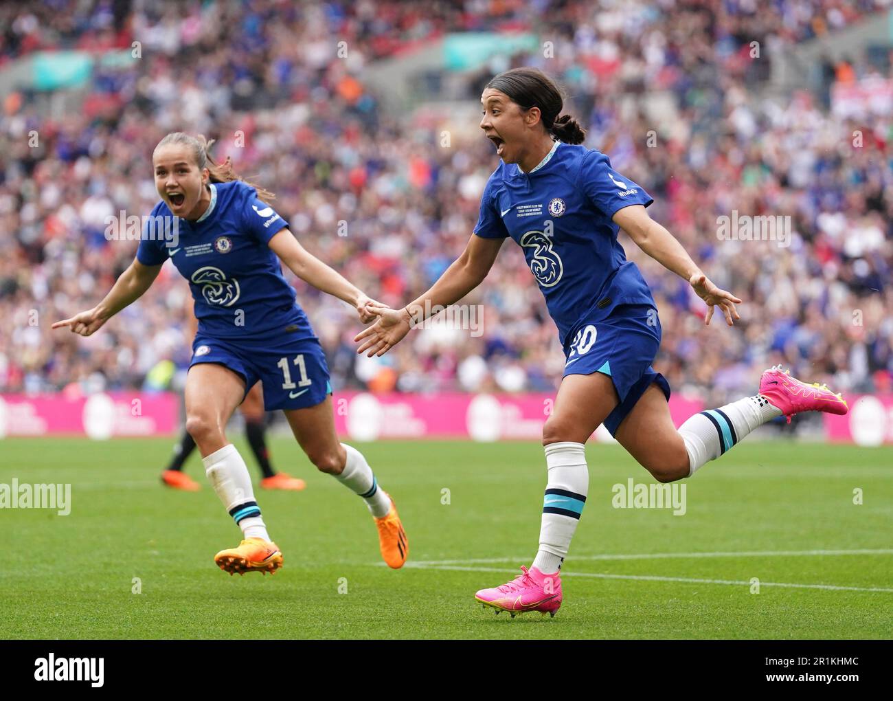 Chelsea's Sam Kerr (right) celebrates scoring their side's first goal ...