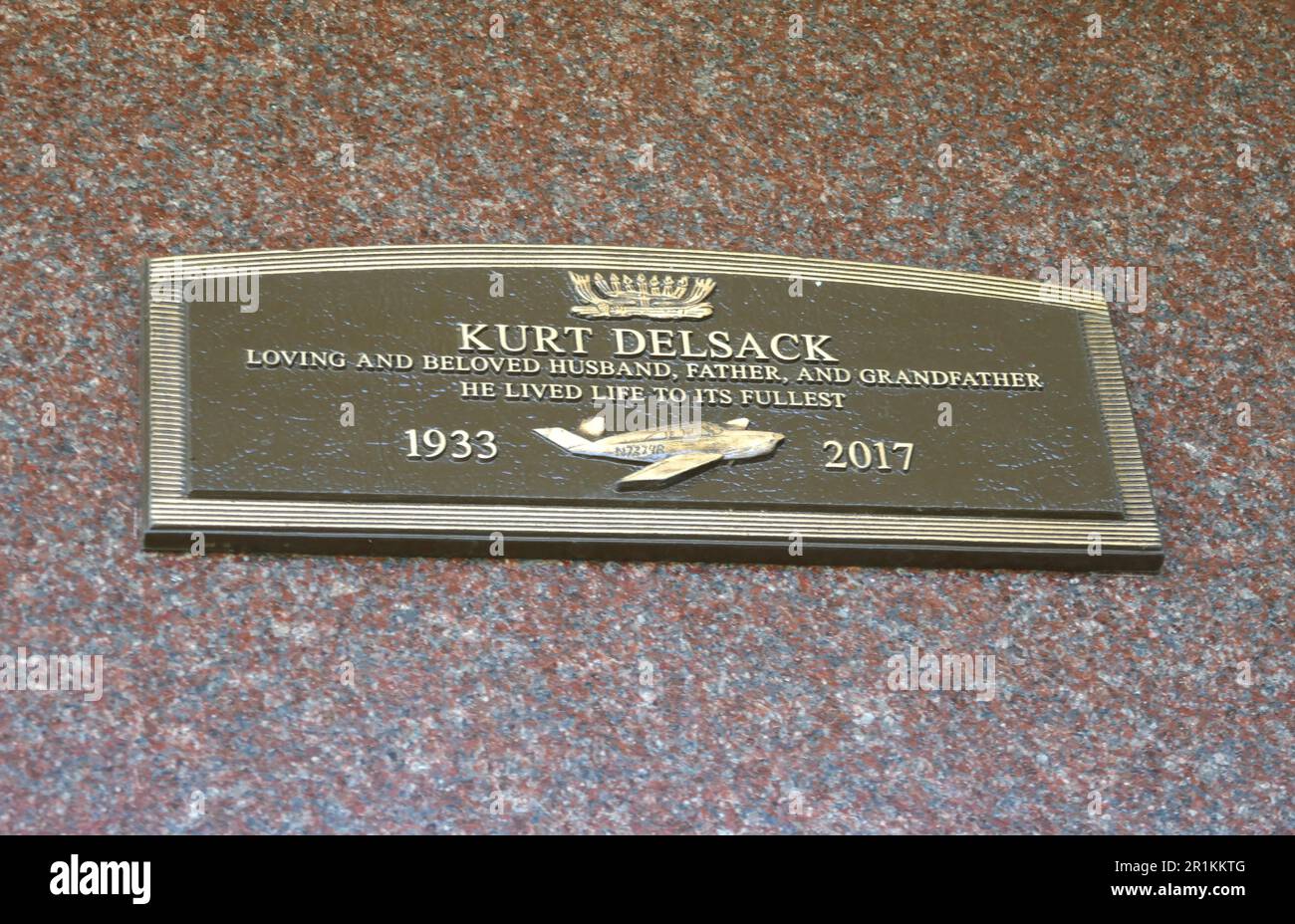 Los Angeles, California, USA 12th May 2023 Airplane on Kurt Delsack ...