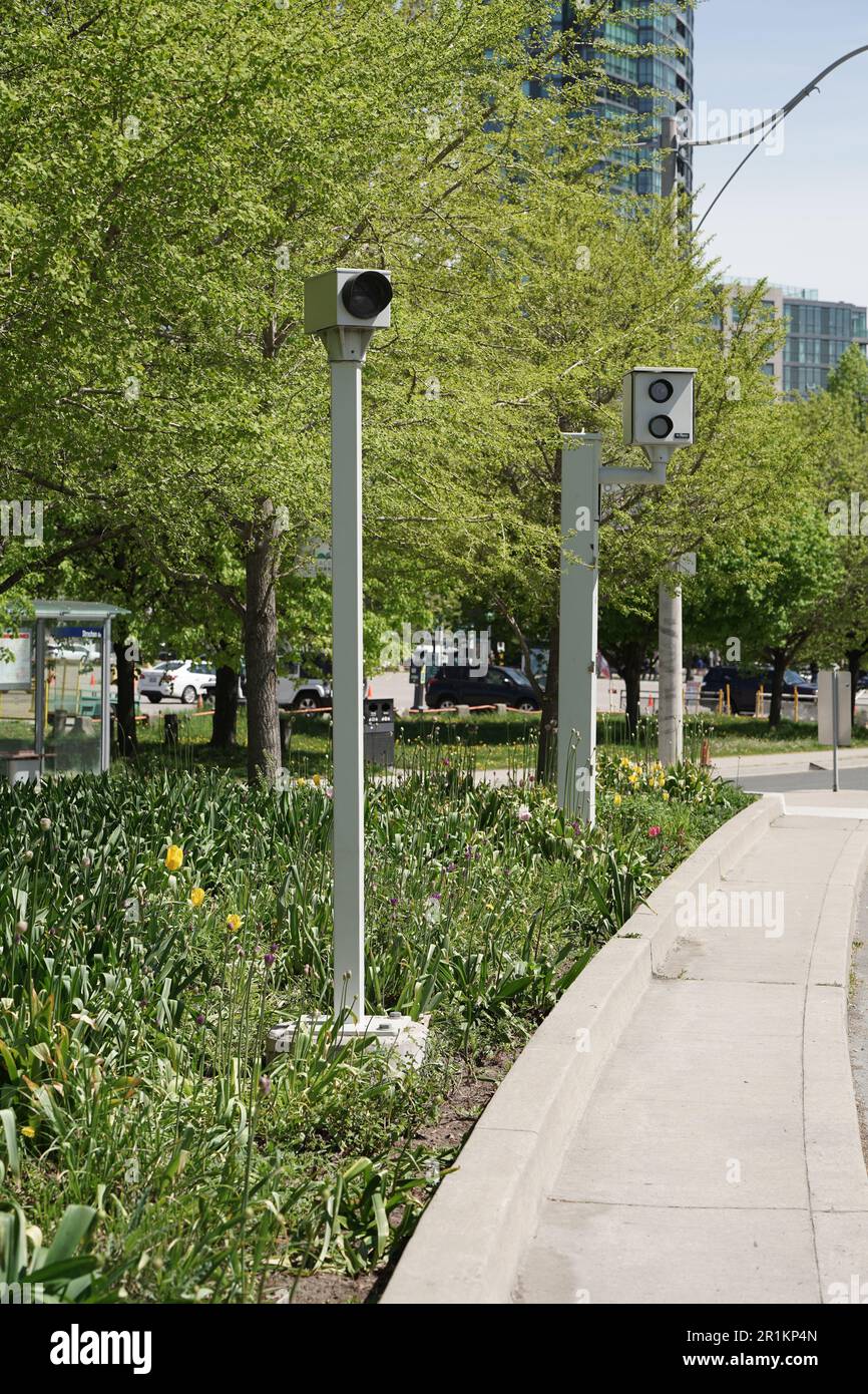 Speed cameras installed and setup along lakeshore blvd, toronto ...
