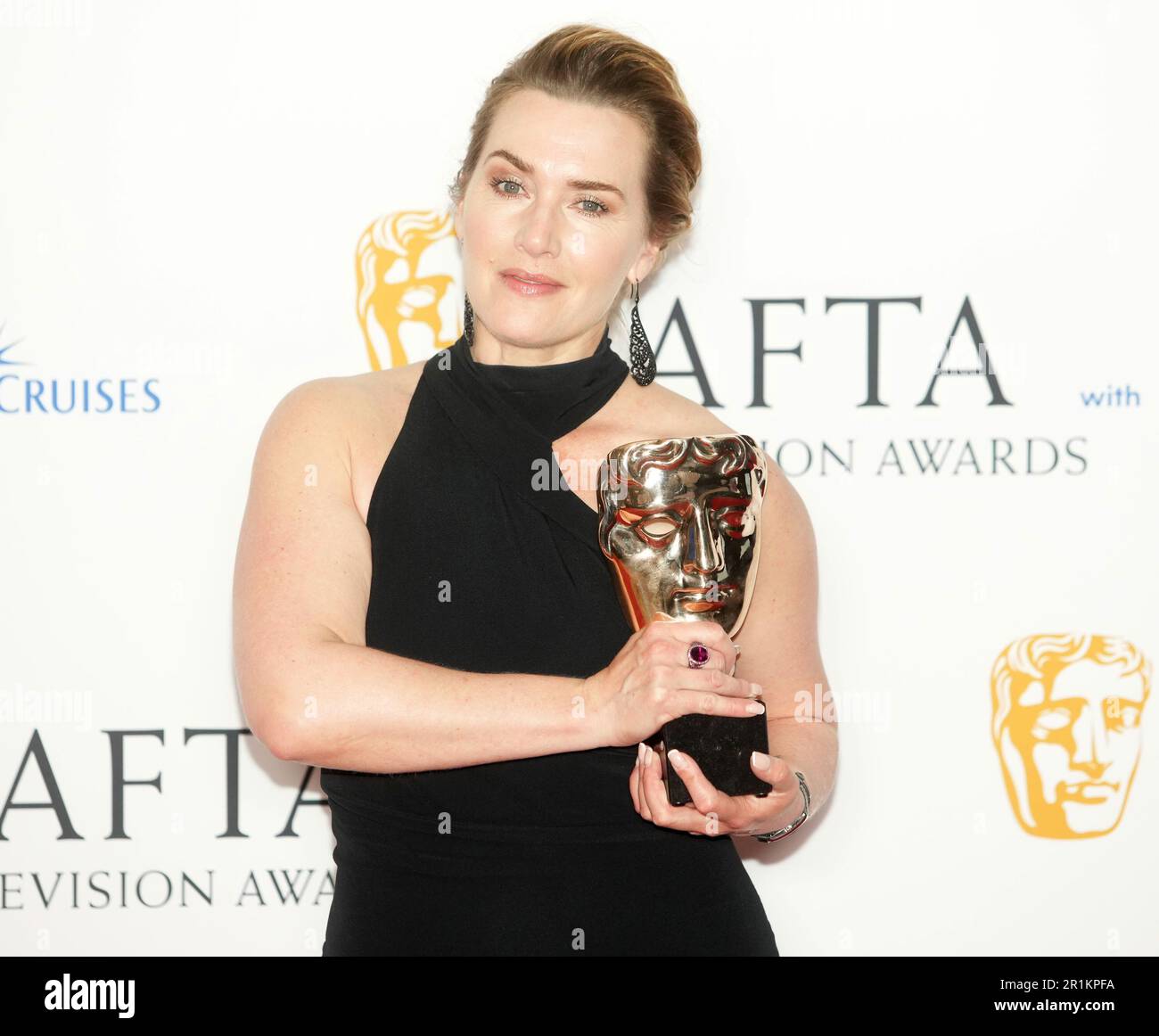 Kate Winslet with her awards for Leading Actress and Single Drama, for ...