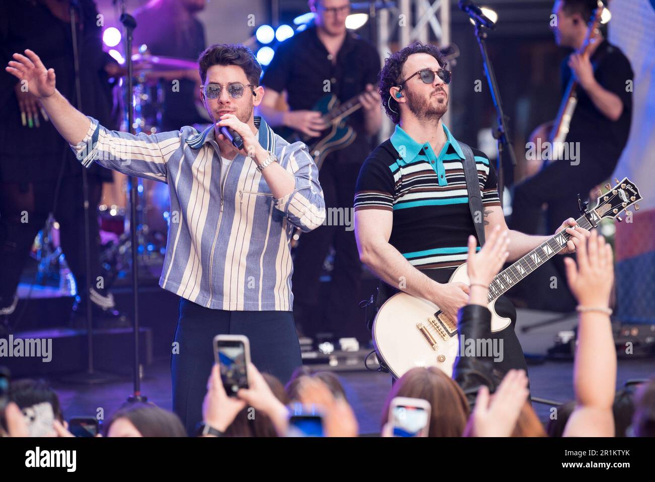 New York, NY, USA. 12th May, 2023. Nick Jonas, Kevin Jonas, Jonas ...