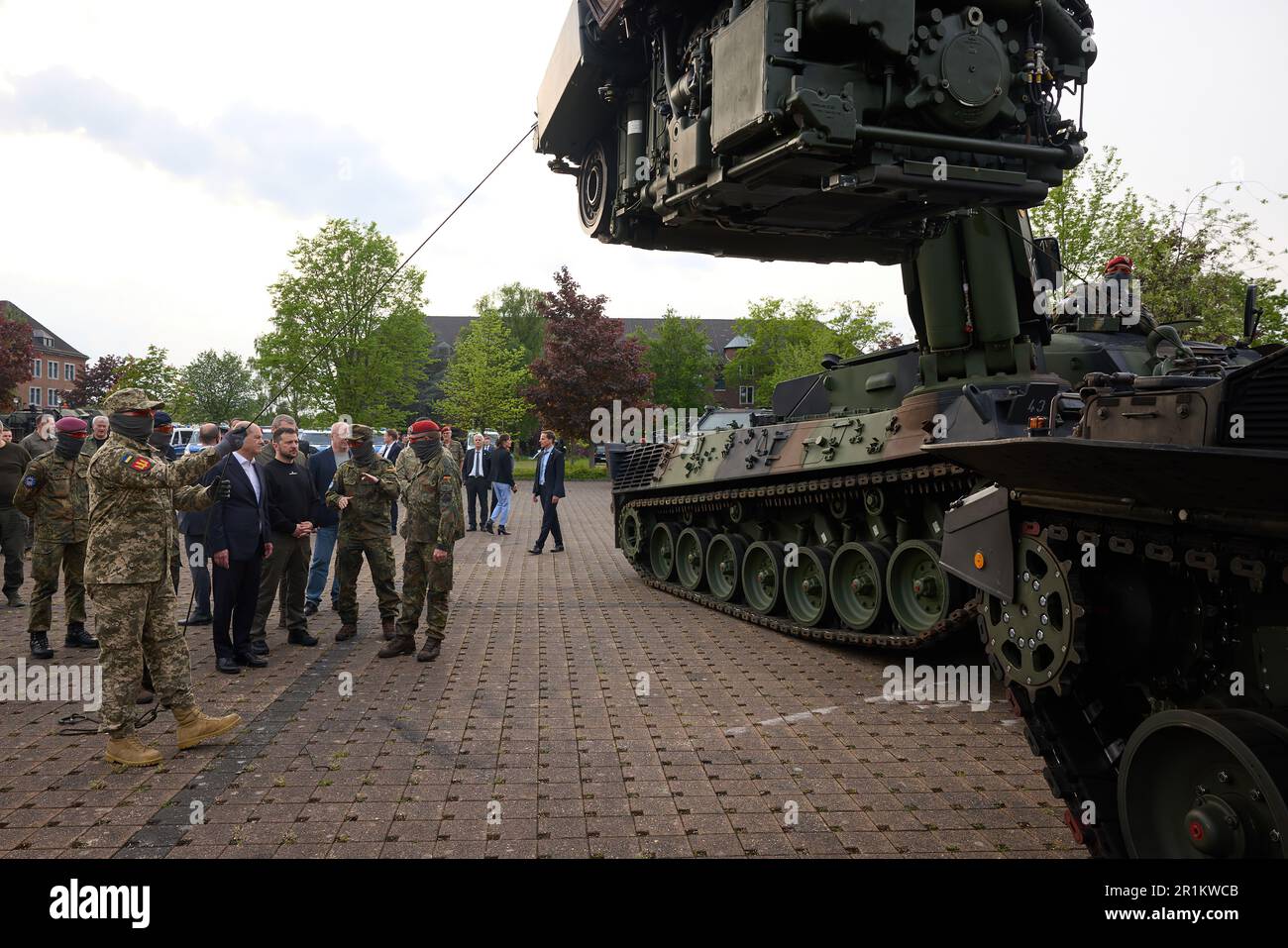 The President of Ukraine Volodymyr Zelensky and German Chancellor Olaf ...