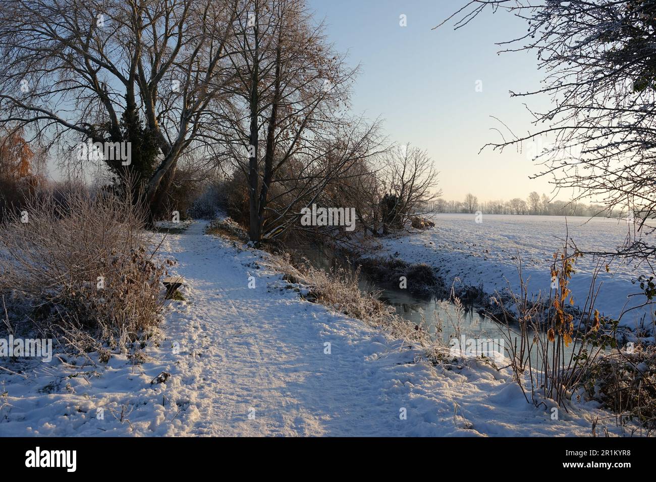 Footpath by the River Rhee, Haslingfield, Cambridgeshire, UK in the ...