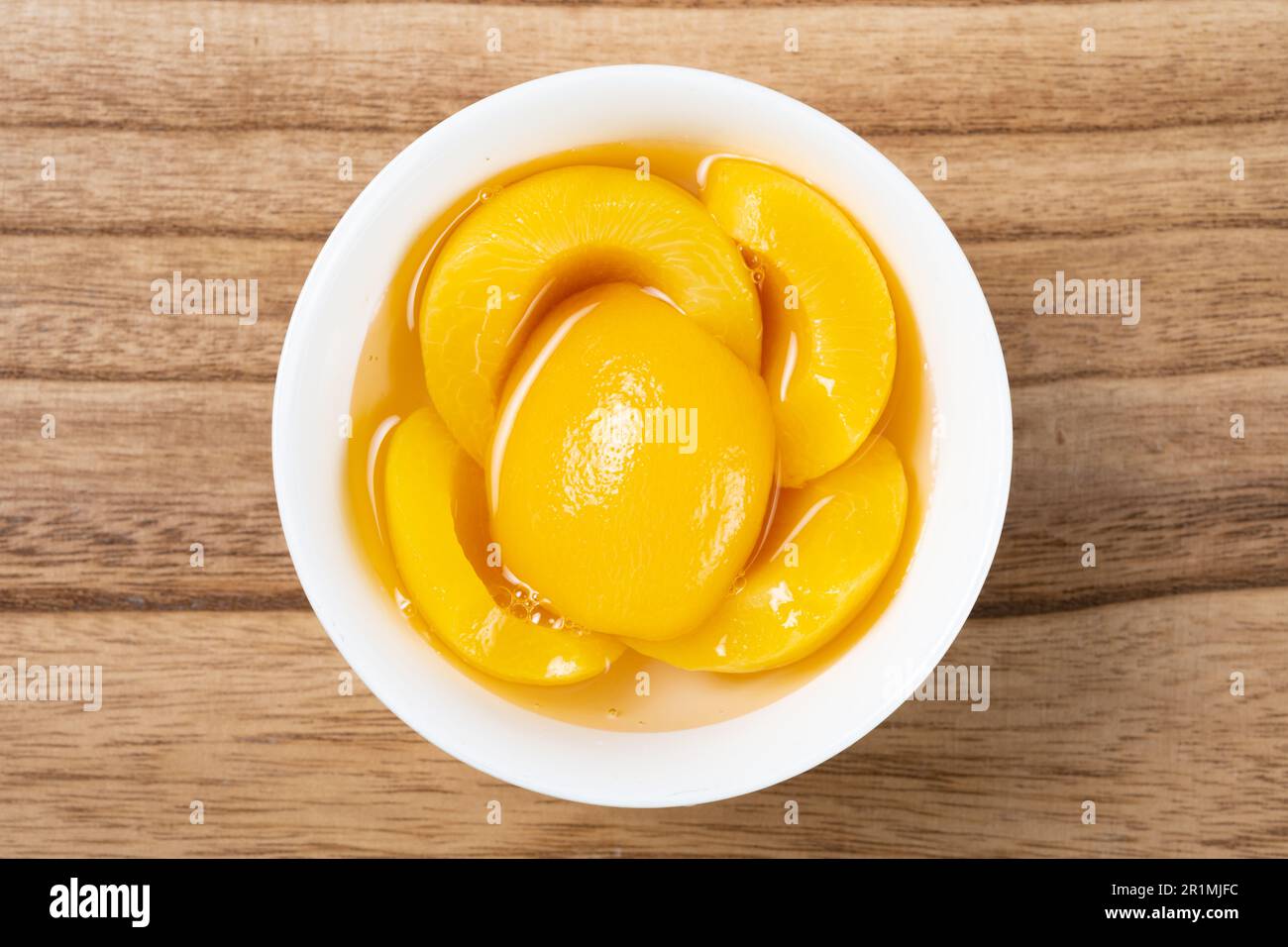 Peach syrup hi-res stock photography and images - Alamy