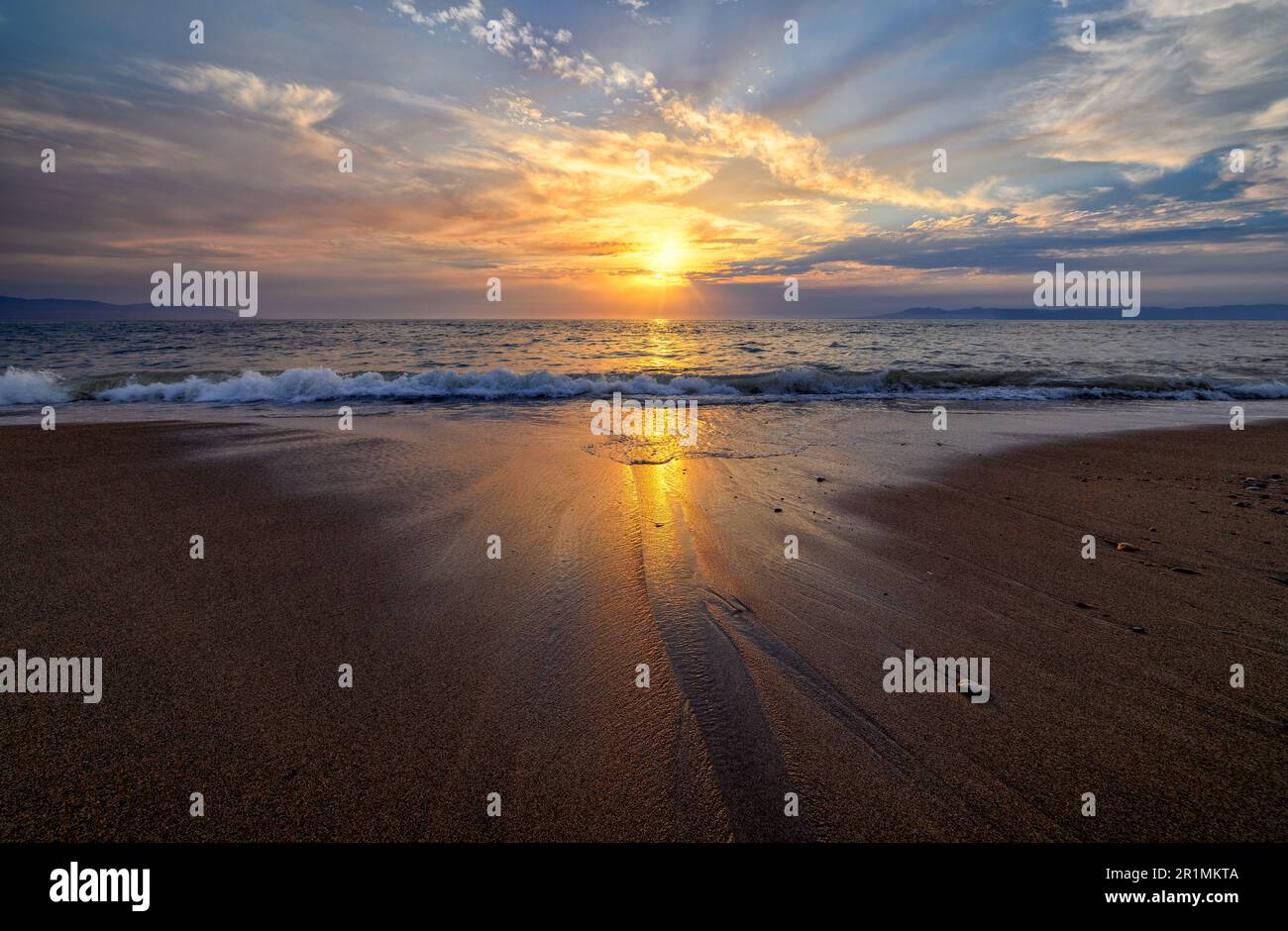 Beautiful ocean hi-res stock photography and images - Alamy