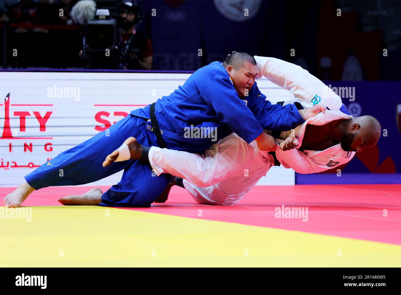 Ali Bin Hamad Al Attiyah Arena, Doha, Qatar. 13th May, 2023. (L-R) Tatsuru Saito (JPN), Teddy ...