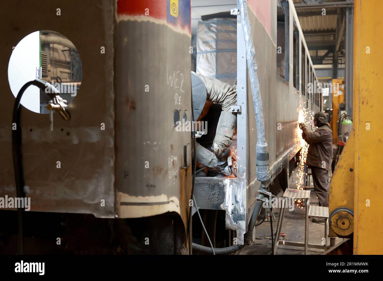 Railroad cars on db tracks hi-res stock photography and images - Alamy