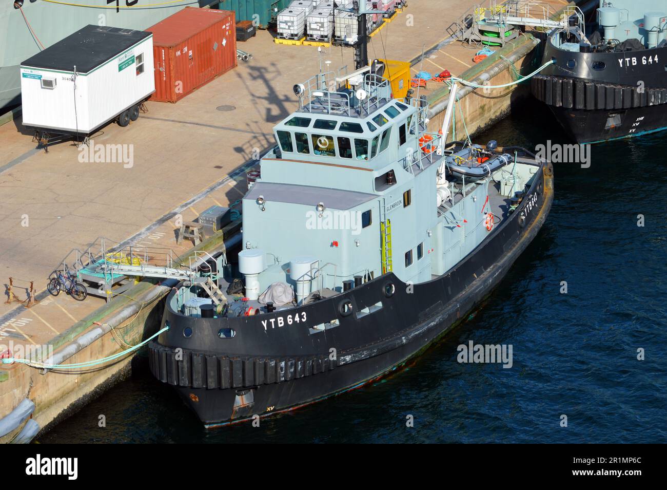 CFAV Glenbrook (YTB 643), a Glen-class tugboat operated by the Royal ...