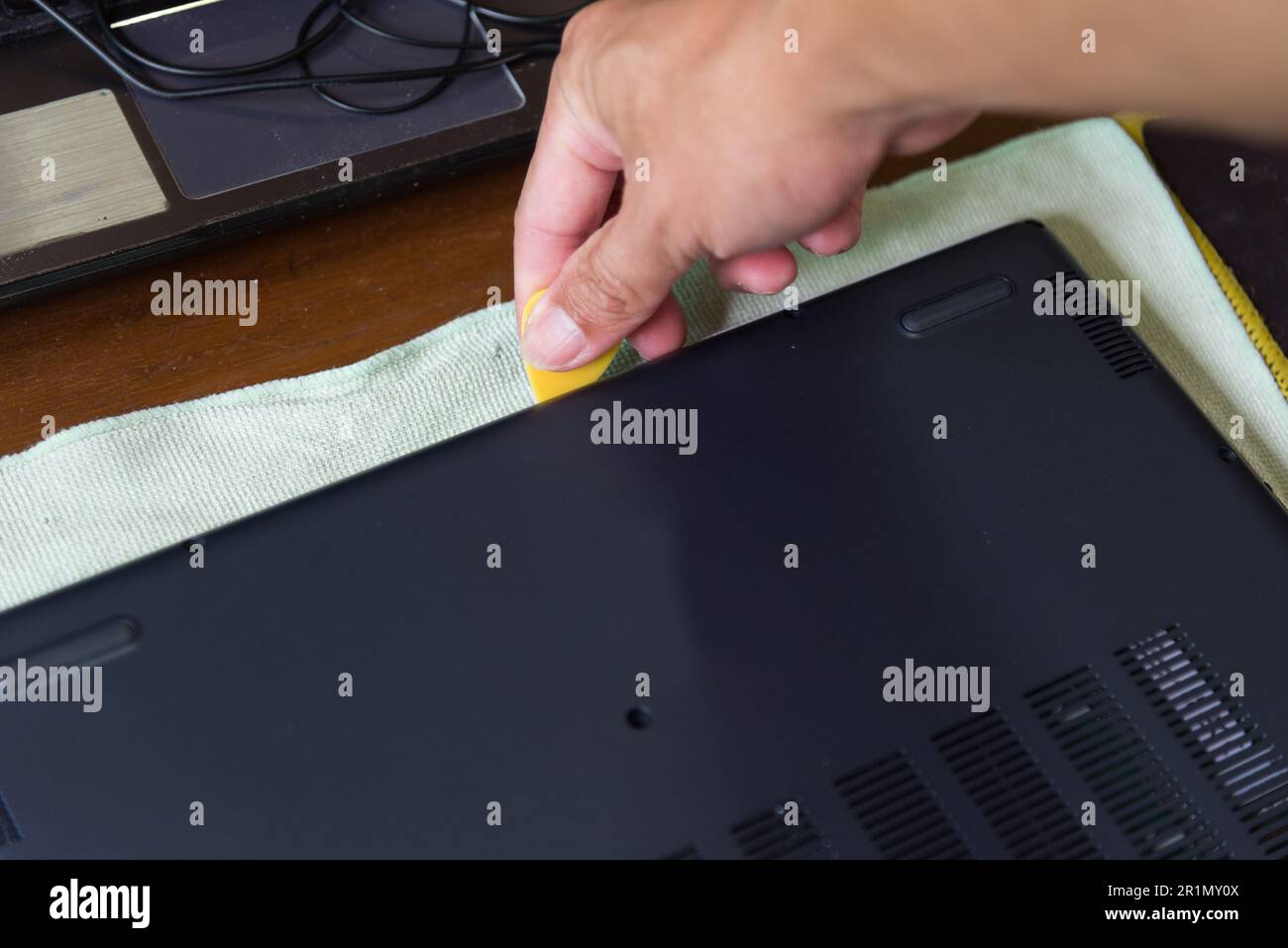 Remove laptop cover hi-res stock photography and images - Alamy