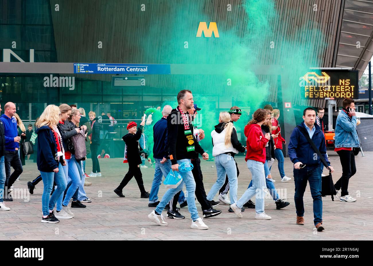 ROTTERDAM - Feyenoord fans arrive at Rotterdam Central station. The ...