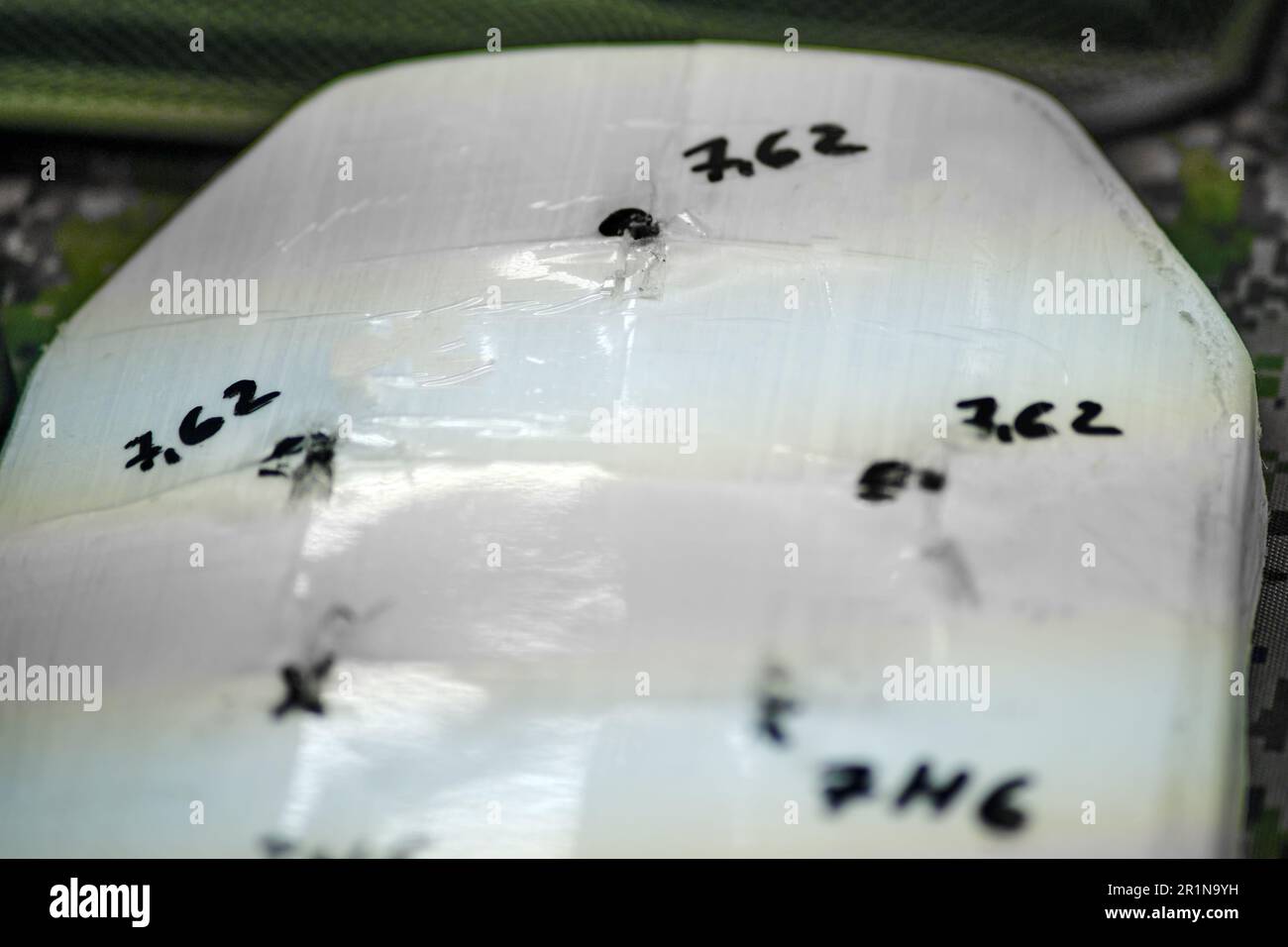 A breakdown of the bullet-resistant plating used in tactical vests for ...
