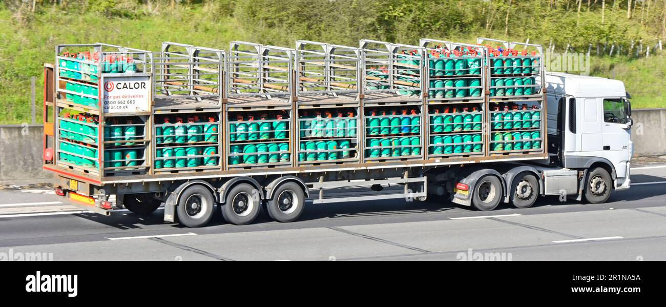 Side view Calor Gas brand supply chain juggernaut DAF lorry truck ...