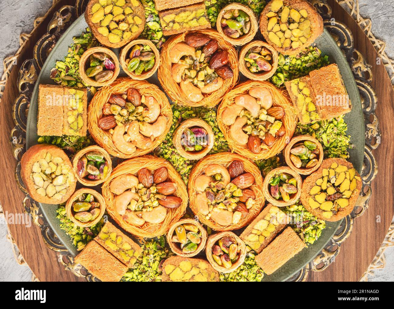 Arabic Cuisine: Middle Eastern desserts. Delicious collection of ...