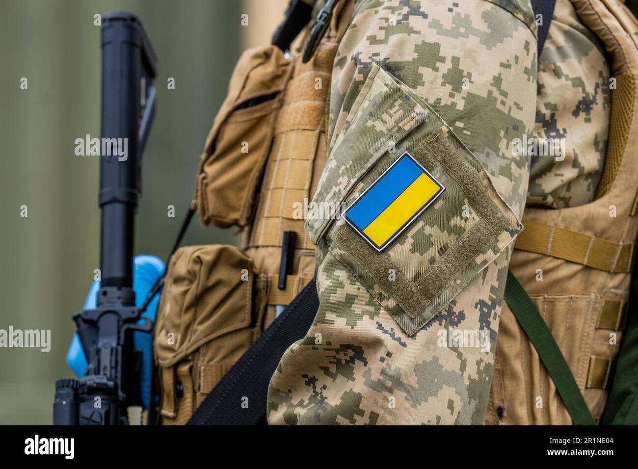 Trøndelag 20230512.Ukrainian soldiers are trained in sanitation ...