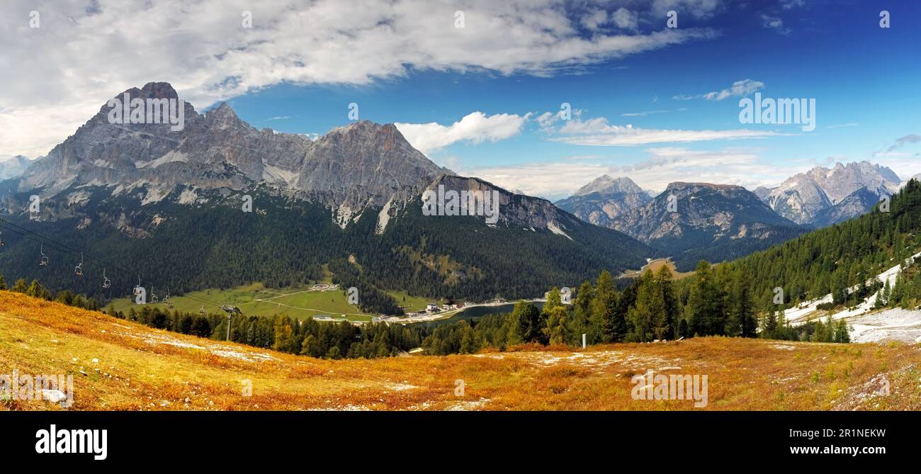 Panoramic view dolomites hi-res stock photography and images - Alamy