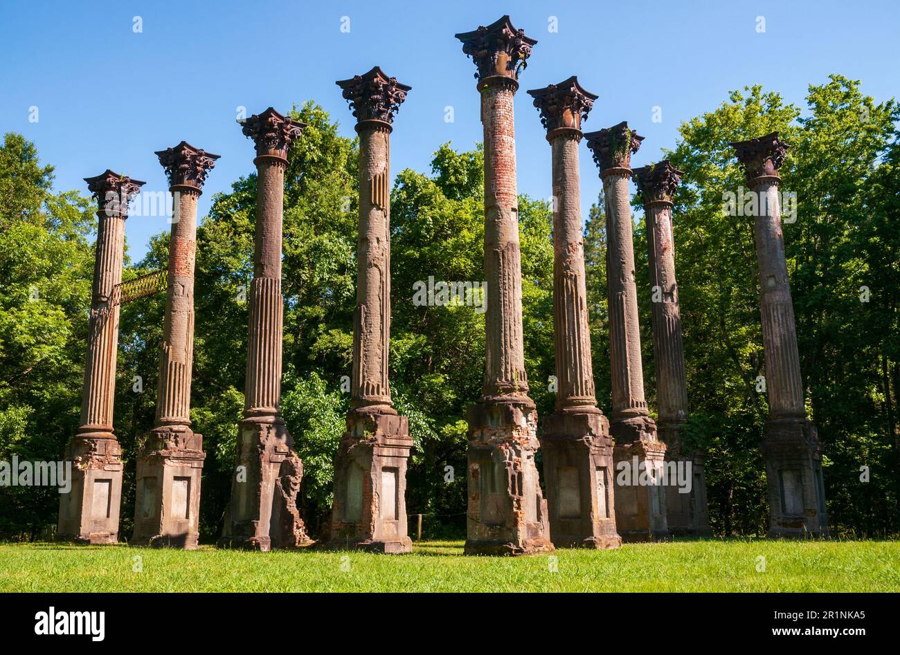 Windsor Ruins in Claiborne County, Mississippi Stock Photo - Alamy