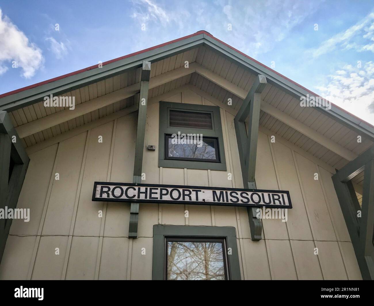 Missouris longest rail trail hi-res stock photography and images - Alamy