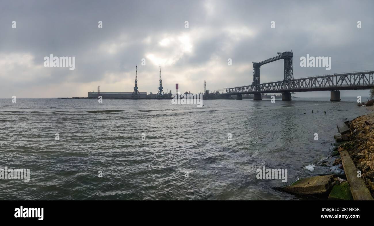 Zatoka bridge hi-res stock photography and images - Alamy Zatoka bridge hi-res stock photography and images - Alamy